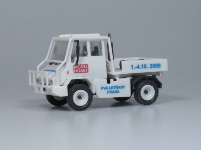 Praga UV-80 Trial – SDV model